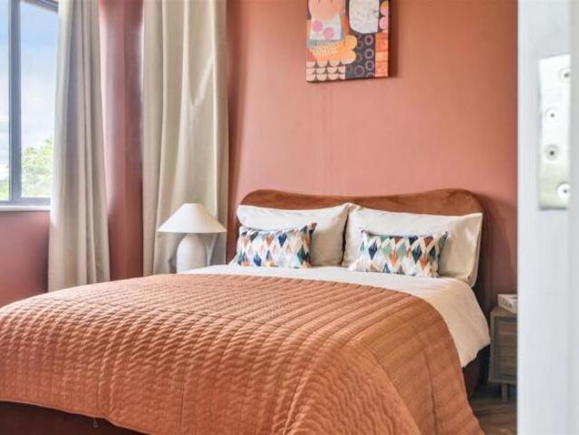 1 bedroom apartment for sale in Abbey View, St Albans, AL1