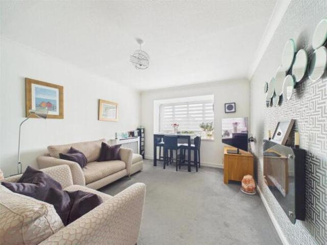 1 bedroom apartment for sale in Admiralty Road, Bournemouth, Dorset, BH6