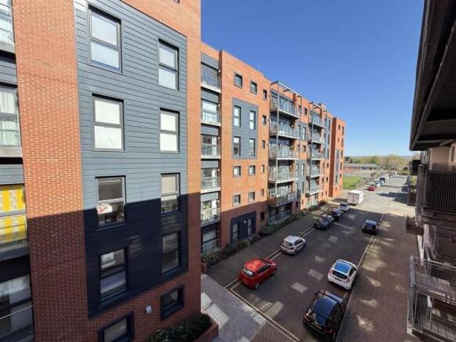 1 bedroom apartment for sale in Advent House Block 1, 2 Isaac Way, Ancoats, M4