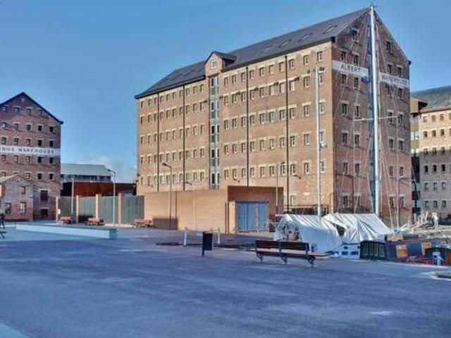 1 bedroom apartment for sale in Albert Warehouse Gloucester Docks GL1