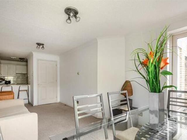 1 Bedroom Apartment For Sale In Aldgate