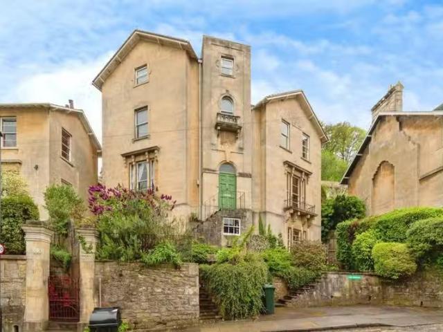 1 bedroom apartment for sale in Alexandra Road, Bath, BA2