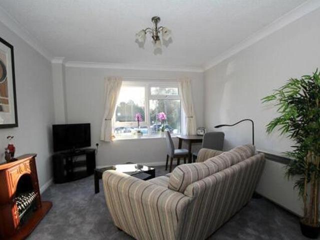1 Bedroom Apartment For Sale In Alton, Hampshire