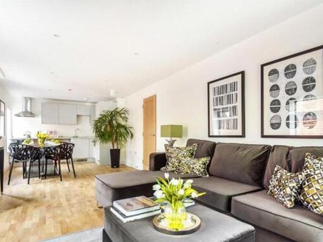1 Bedroom Apartment For Sale In Alton, Hampshire