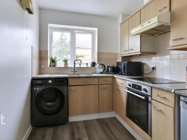 1 bedroom apartment for sale in Angelica Drive, London, E6