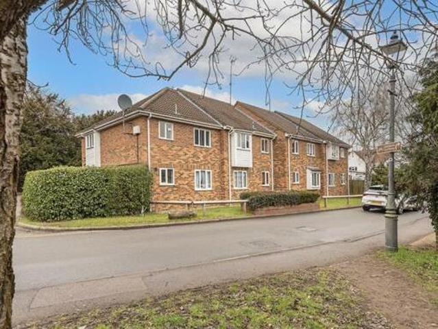 1 Bedroom Apartment For Sale In Buckwood Road