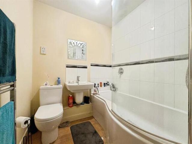1 bedroom apartment for sale in Baker Street, Hull, HU2