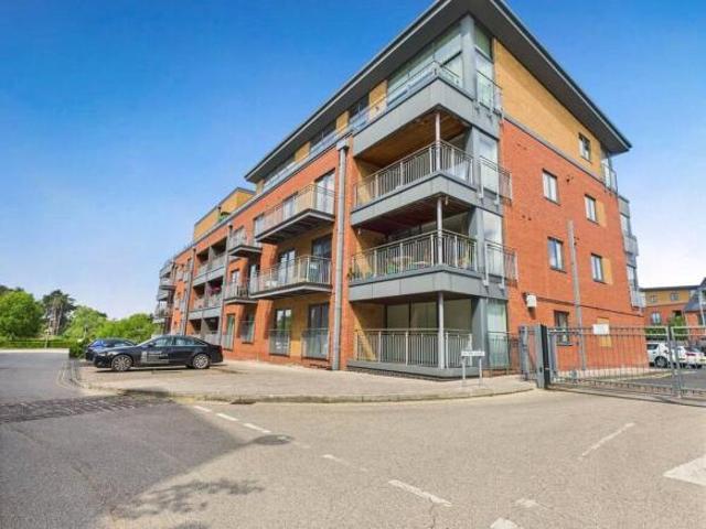 1 bedroom apartment for sale in Basin Road, Worcester, Worcestershire, WR5