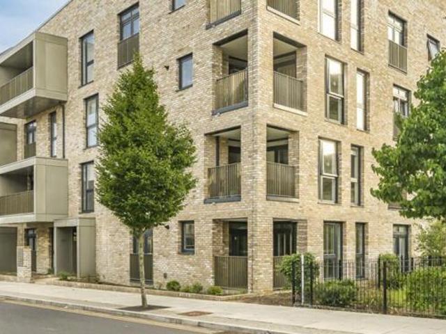 1 Bedroom Apartment For Sale In Barnet