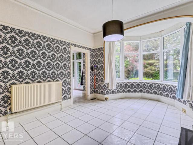 1 bedroom apartment for sale in Belle Vue Crescent, Bournemouth, BH6 3, BH6