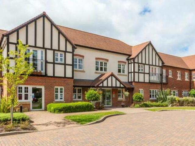 1 Bedroom Apartment For Sale In Bentley Heath