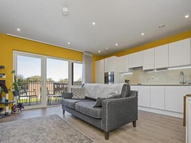 1 Bedroom Apartment For Sale In Bittacy Hill, Mill Hill