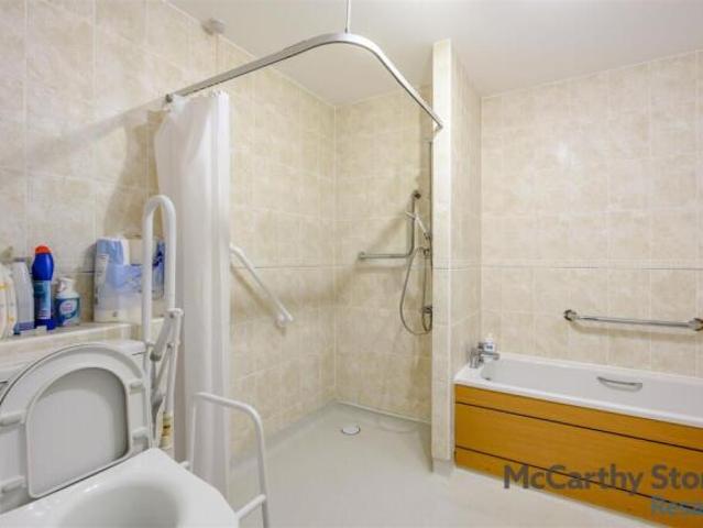 1 bedroom apartment for sale in Booth Court, Handford Road, Ipswich, IP1