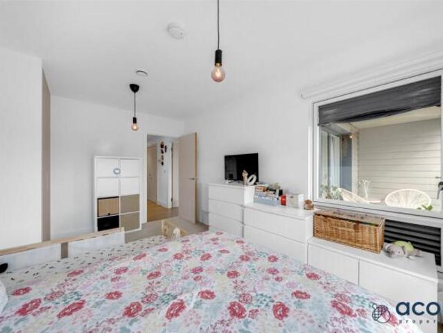 1 bedroom apartment for sale in Bonsai Point, 399 J Edgware Road, London, NW9