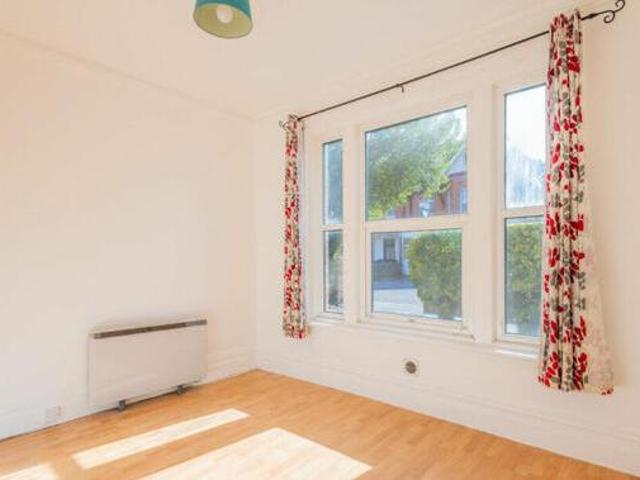 1 Bedroom Apartment For Sale In Bournemouth, Dorset