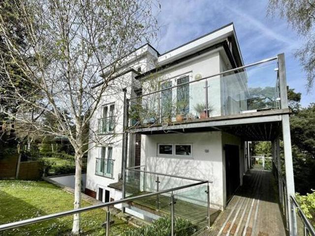 1 Bedroom Apartment For Sale In Bournemouth