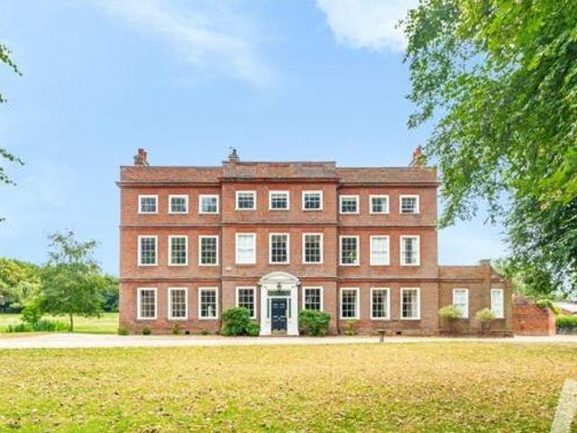1 Bedroom Apartment For Sale In Brentwood, Essex