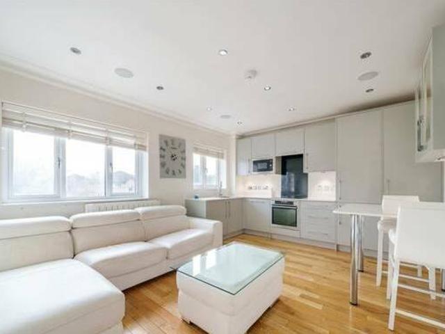 1 bedroom apartment for sale in Cumberland Place London SE6