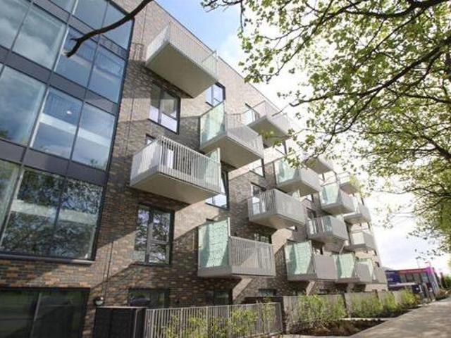 1 Bedroom Apartment For Sale In Campbell Park, Milton Keynes