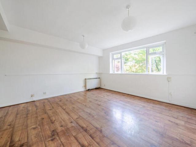 1 bedroom apartment for sale in Canadian Avenue, London, SE6