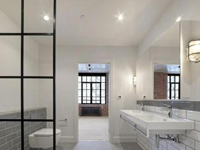 1 Bedroom Apartment For Sale In Canary Wharf, London