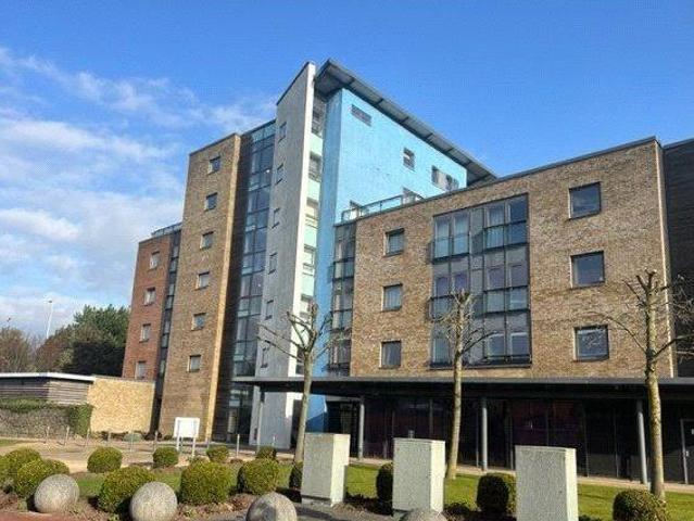 1 Bedroom Apartment For Sale In Cardiff Bay, Cardiff