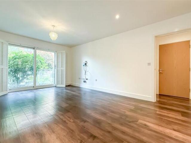 1 bedroom apartment for sale in Charrington Place, St. Albans, Hertfordshire, AL1