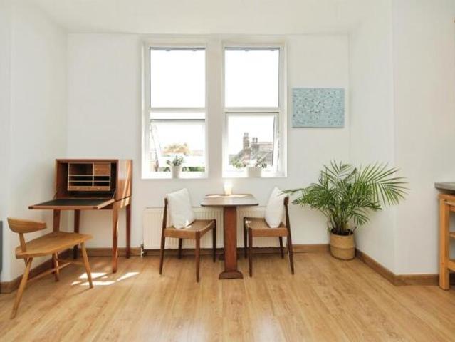 1 bedroom apartment for sale in Chatsworth Road, Brighton, BN1