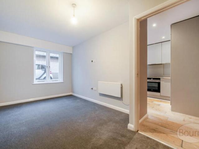 1 bedroom apartment for sale in Chertsey Street, Guildford, Surrey, GU1