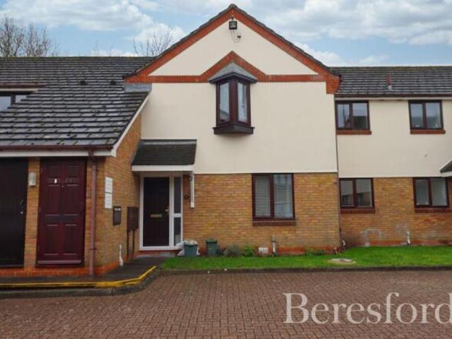 1 bedroom apartment for sale in Chester Place, Chelmsford, CM1