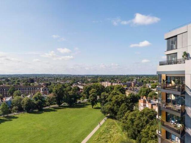 1 bedroom apartment for sale in Chiswick Green, Chiswick High Road, W4