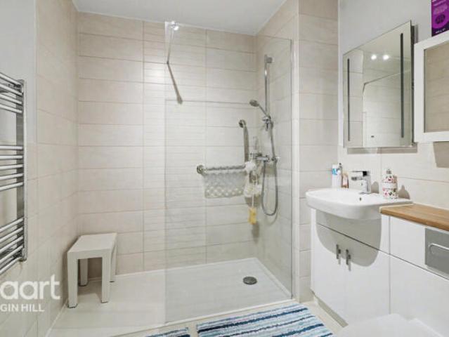 1 bedroom apartment for sale in Church Road, Biggin Hill, TN16