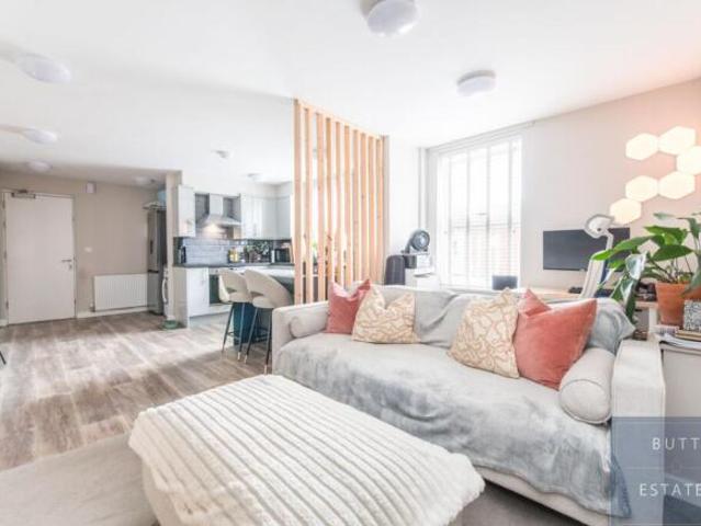 1 bedroom apartment for sale in Church Road, Exeter, EX2