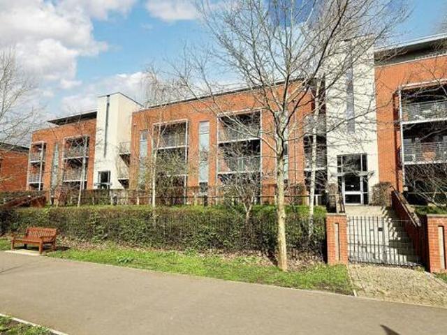 1 Bedroom Apartment For Sale In Clayton Court The Brow