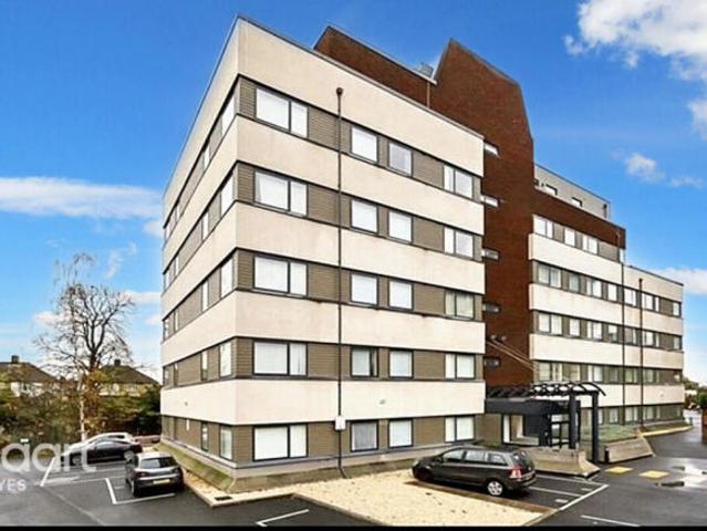 1 bedroom apartment for sale in Clayton Road, Hayes, UB3