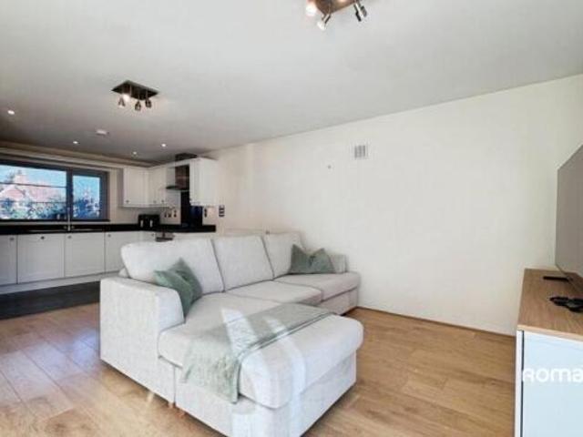 1 bedroom apartment for sale in Cliddesden Road, Basingstoke, Hampshire, RG21