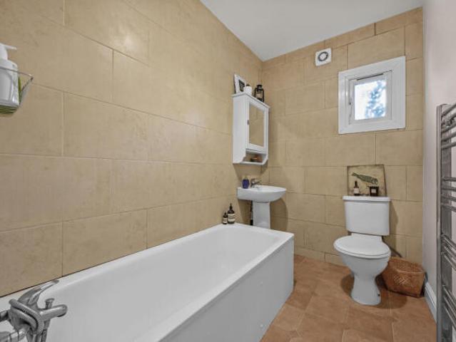 1 bedroom apartment for sale in Copleston Road, Peckham, SE15