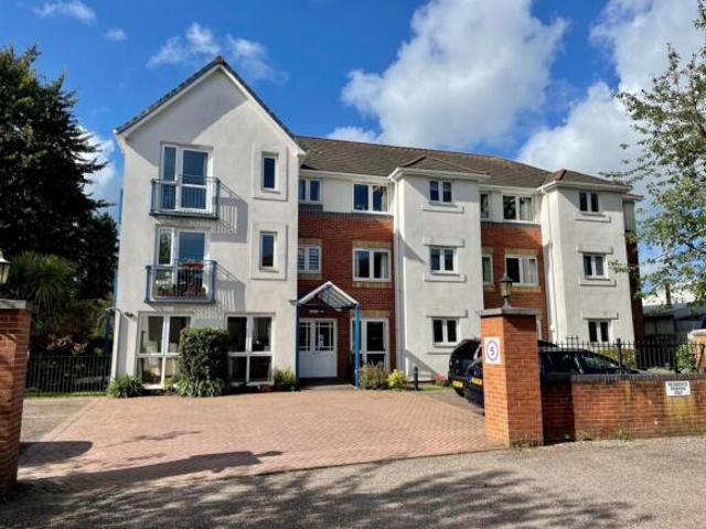 1 bedroom apartment for sale in Cowick Street, St. Thomas, EX4