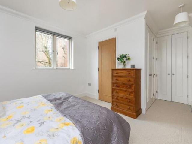 1 bedroom apartment for sale in Cross Street, Winchester, SO23