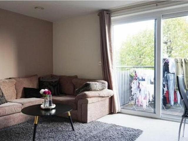 1 Bedroom Apartment For Sale In Croydon