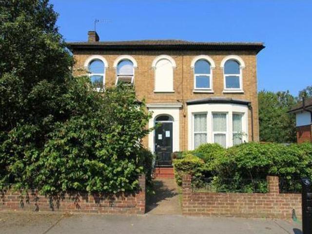 1 Bedroom Apartment For Sale In Croydon