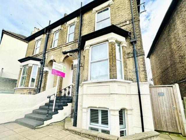 1 Bedroom Apartment For Sale In Croydon