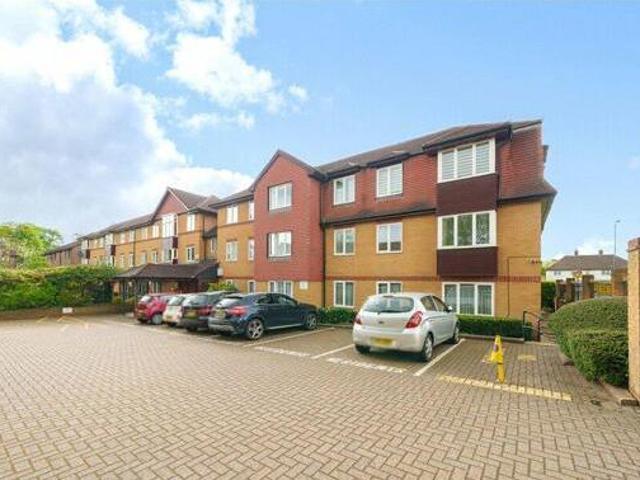1 Bedroom Apartment For Sale In Du Cros Drive