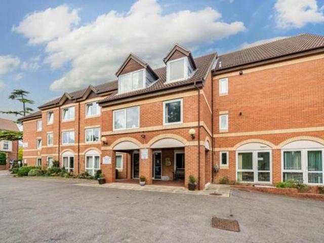 1 Bedroom Apartment For Sale In Dunmow, Essex