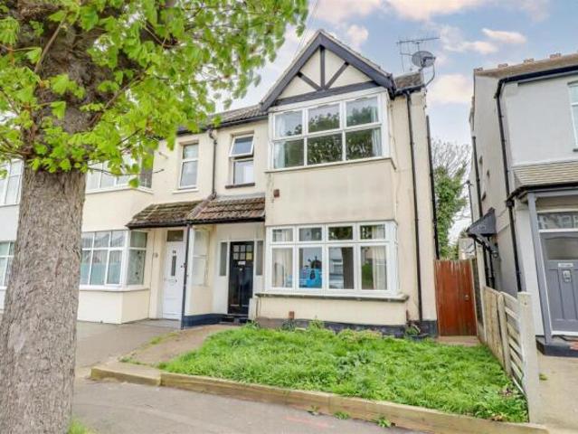 1 bedroom apartment for sale in Durham Road, Southend On Sea, SS2