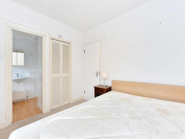 1 bedroom apartment for sale in De Walden House, St Johns Wood, London, NW8