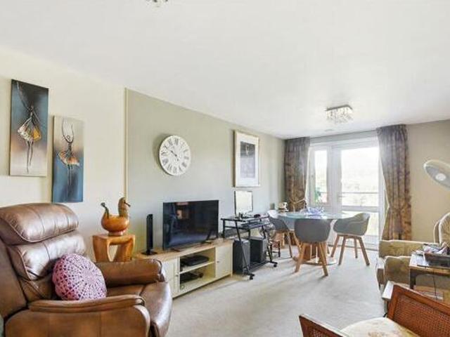 1 Bedroom Apartment For Sale In Denham, Uxbridge