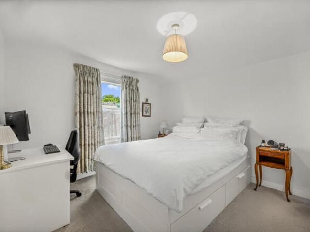 1 bedroom apartment for sale in East Dulwich Grove, East Dulwich, London, SE22