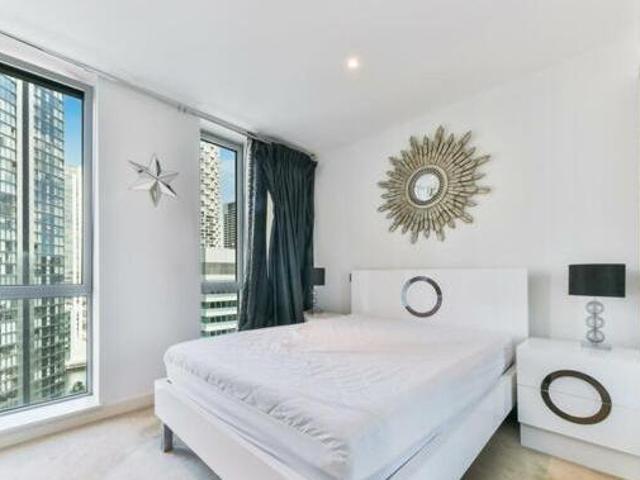 1 Bedroom Apartment For Sale In East Tower, Canary Wharf