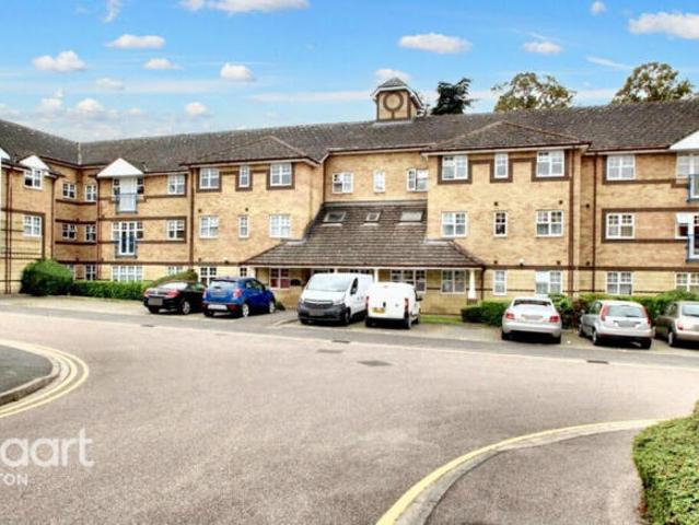 1 bedroom apartment for sale in Earls Meade, Luton, LU2